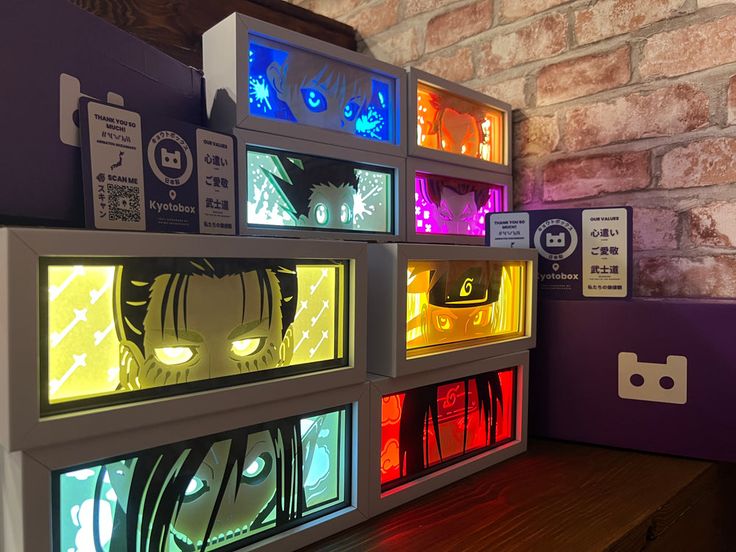 Anime Light Boxes — Adilsons